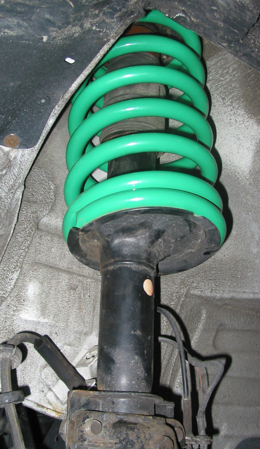 CARSUPPORT Ressorts renforcés AVANT ARRIERE & amortisseur KONI